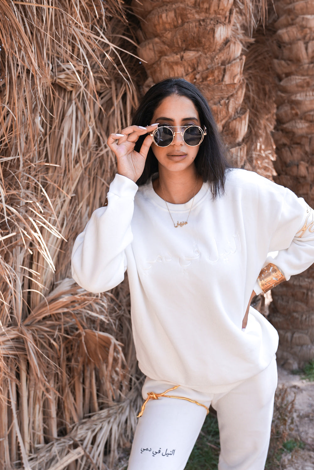 "THE NILE" CREME CREW NECK